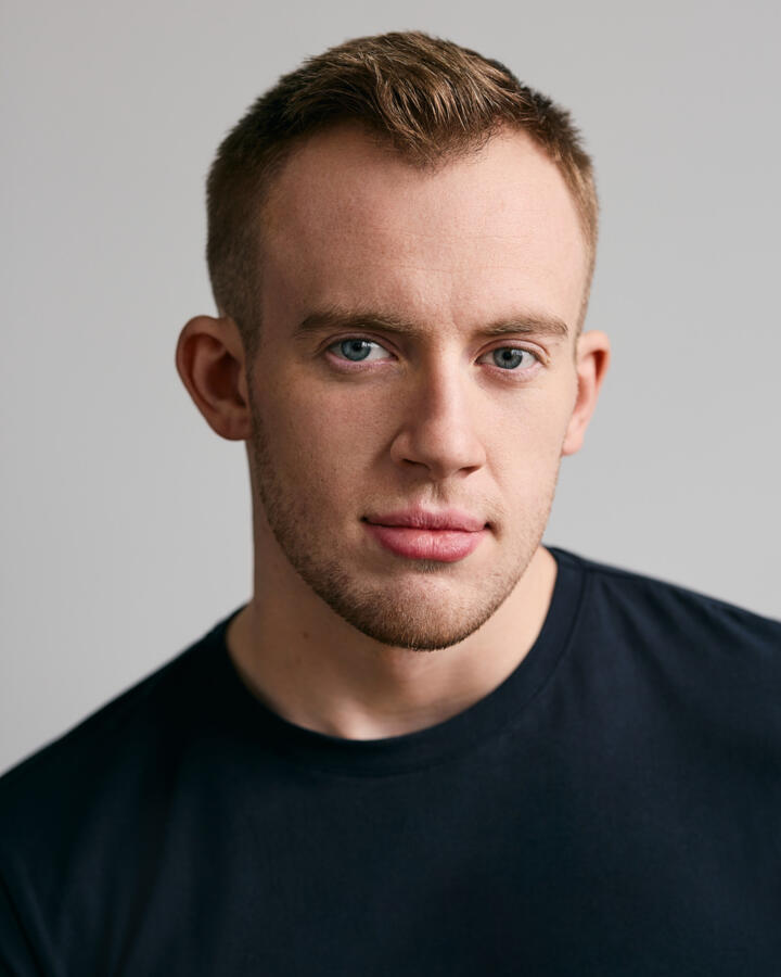 Vancouver Portrait Photographer - Gordon Clark Photography